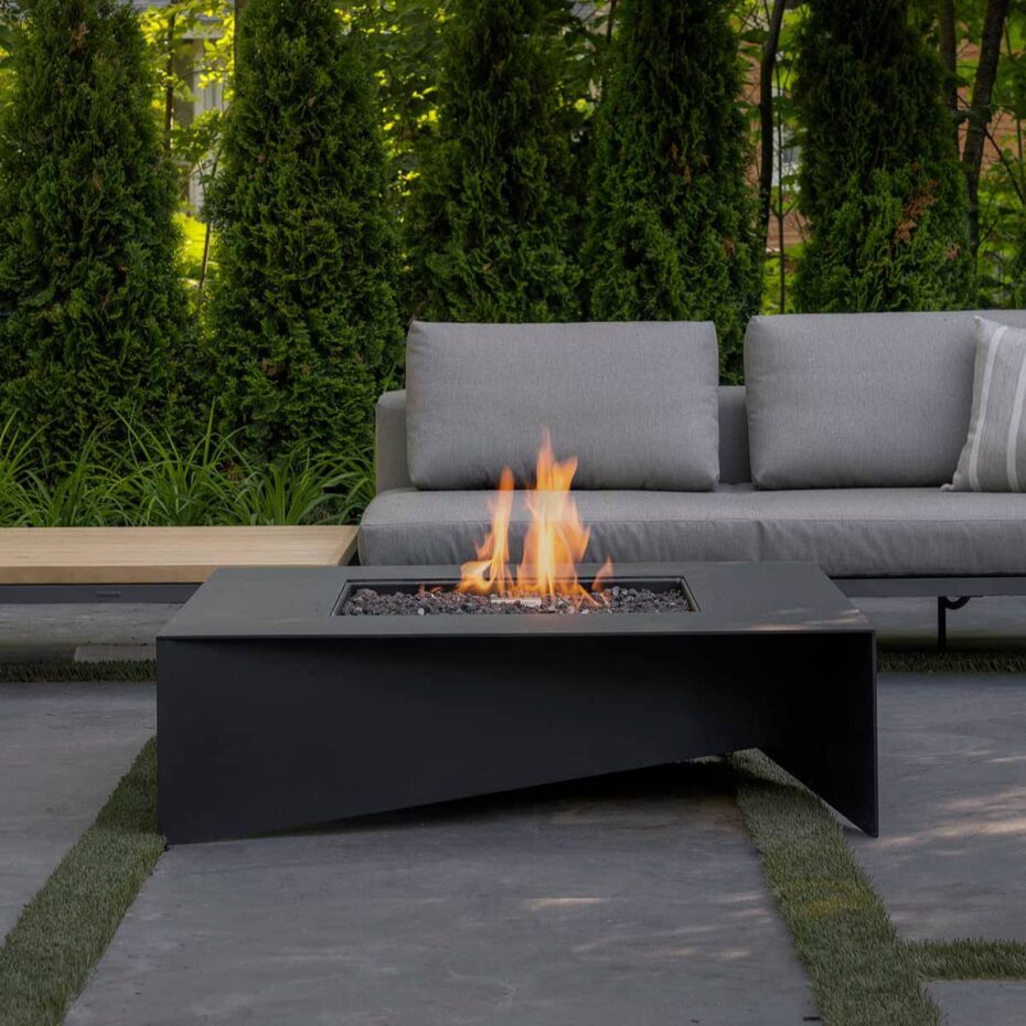Fire pit materials compared for durability and style