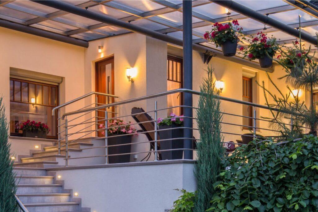 How to illuminate spaces with outdoor lights - Bright ideas